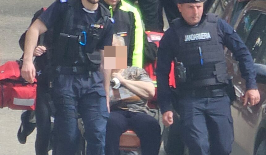 AJUTOR OFERIT DE JANDARMI unei persoane care se simțea rău la ...